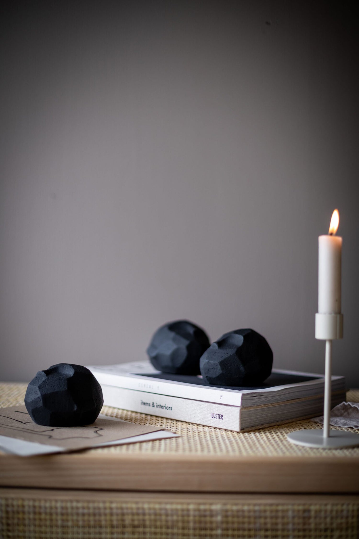 Cooee Sculpture Pebble Head