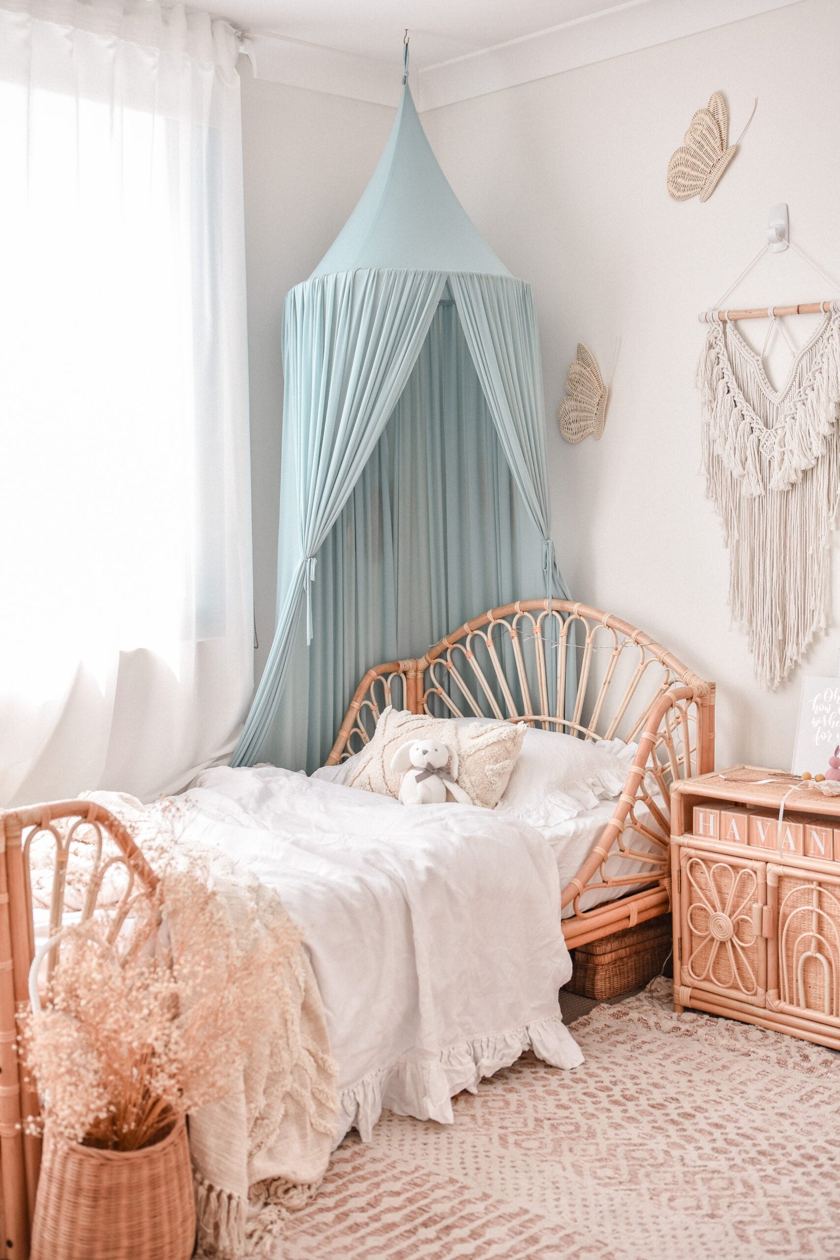 Bohemian Canopy Bed Ideas 62 Bohemian Style Bedroom Ideas. When